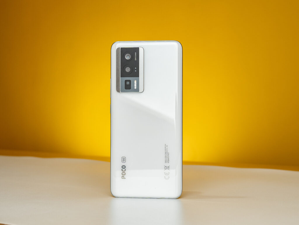 POCO F5 Pro Unboxing and First Impressions! - Unbox Diaries