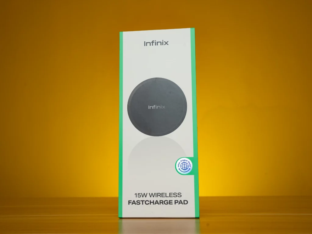 Infinix NOTE 30 VIP Unboxing and First Impressions: A stylist head turner!