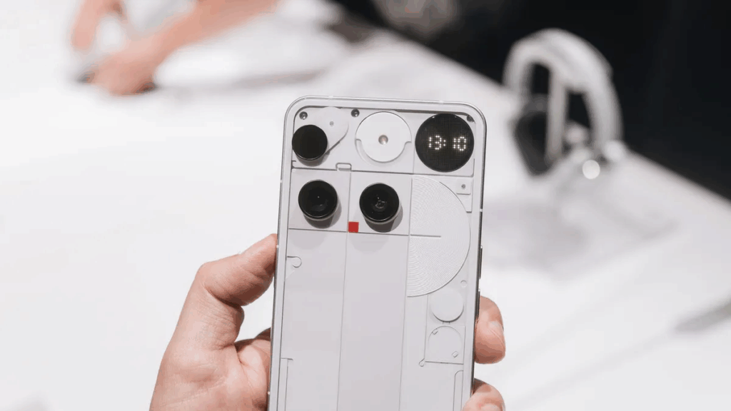 Nothing launches their first true flagship with the Phone (3) - Unbox ...